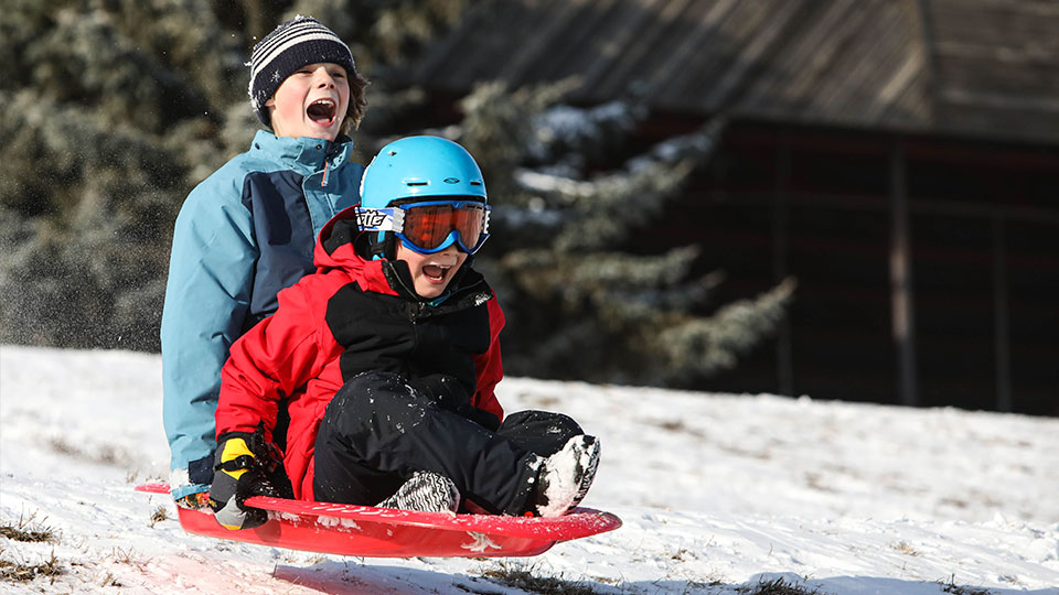 Ramsay Hill Tobogganing – Elliot Negelev